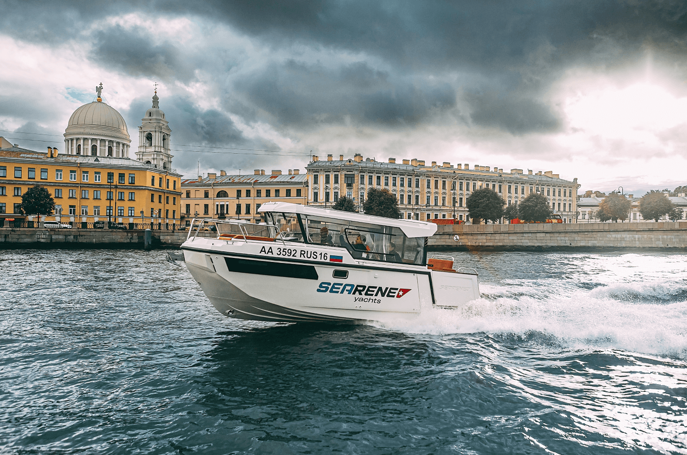 Как открыть производство стеклопластиковых лодок: опыт SEARENE yachts