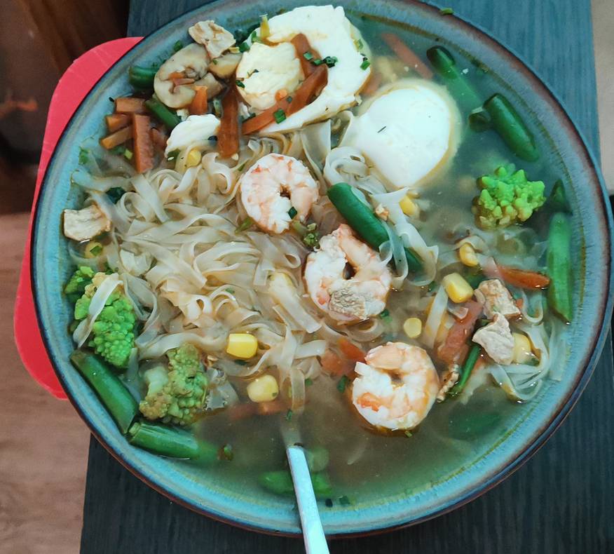 Как вкусно приготовить доширак: 10 добавок к лапше быстрого приготовления