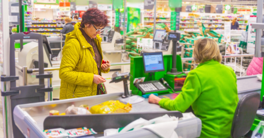 Как кассиры обманывают покупателей на кассе